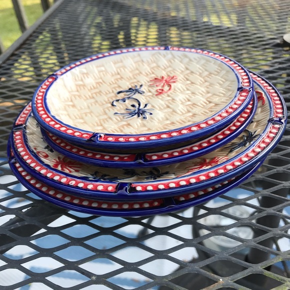 Temptations | Dining | Temptations 4 Floral Lace Blue Red 4th July ...